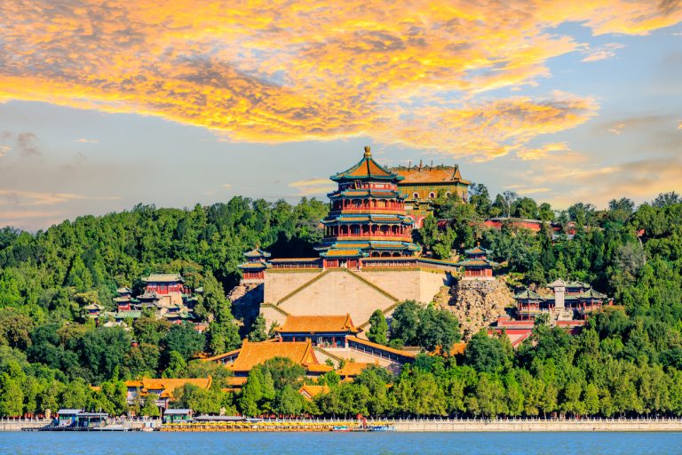 10 Must-Visit Parks in Beijing: Explore Nature and Imperial History
